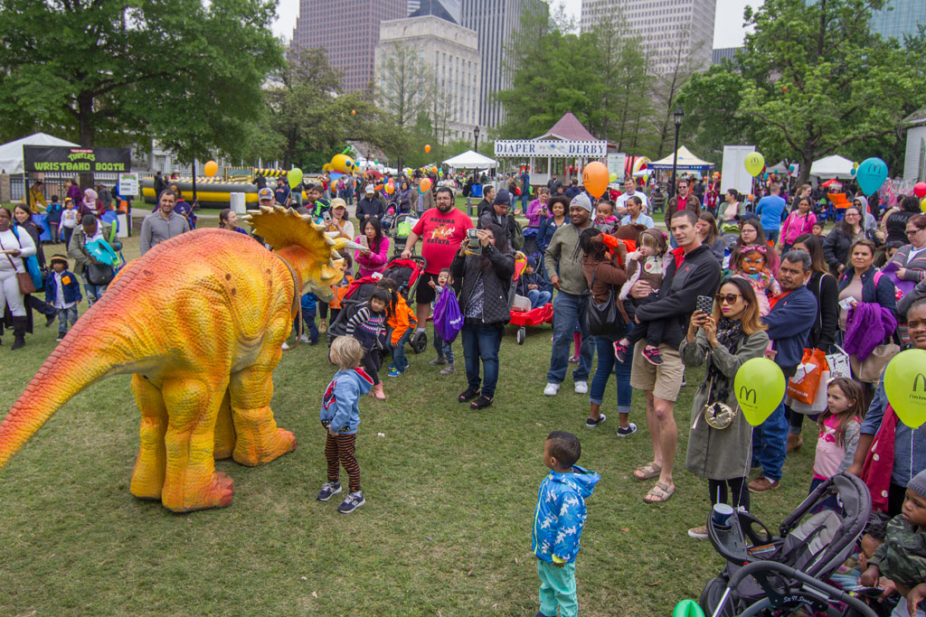 Festivals – Jurassic Extreme – Walking Dinosaur Costumes in Houston, Texas